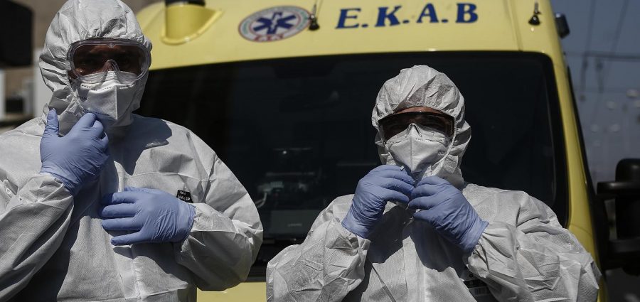 ΕΚΑΒ: Προκήρυξη για 365 νέες θέσεις επικουρικού προσωπικού
