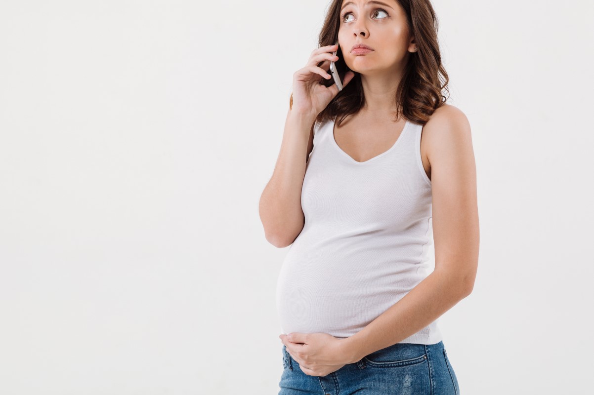 Τι χρώμα έχουν τα ούρα στην εγκυμοσύνη - Health4u